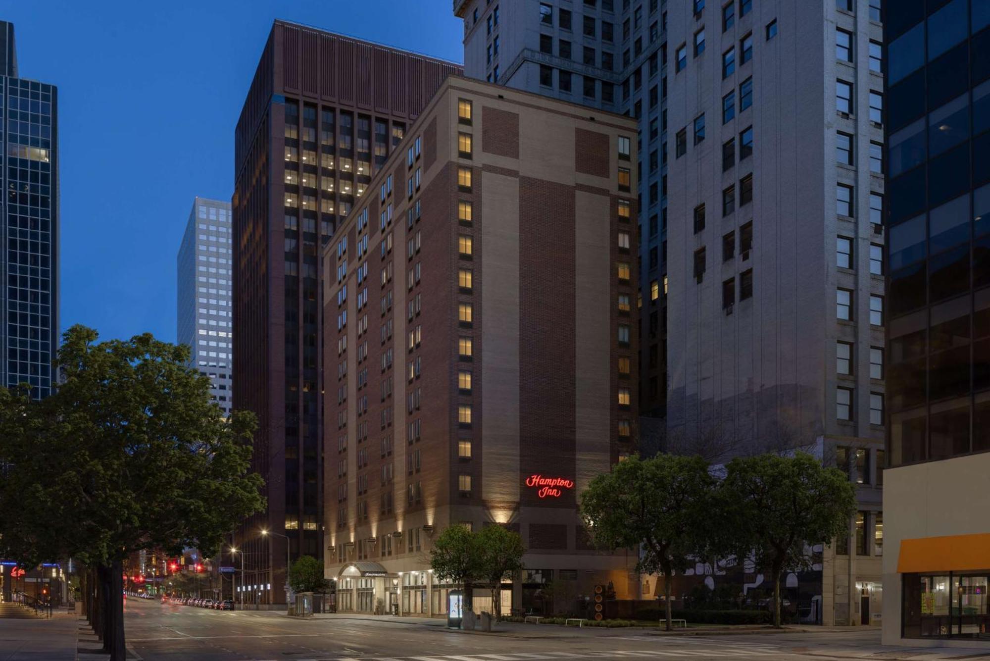 HAMPTON INN CLEVELAND-DOWNTOWN, OH